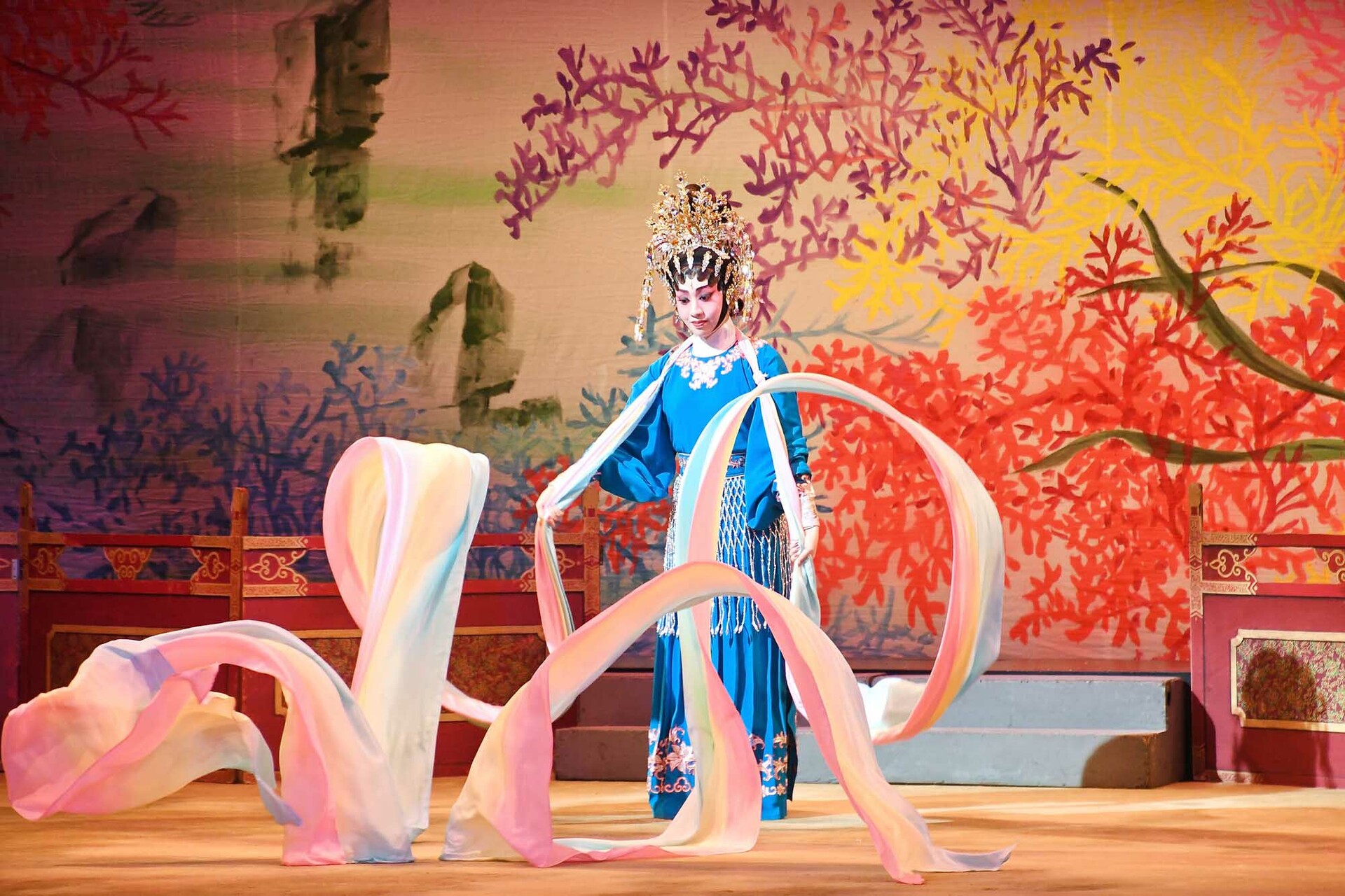Will We Witness the Revival of Cantonese Opera in Hong Kong? • T-Time